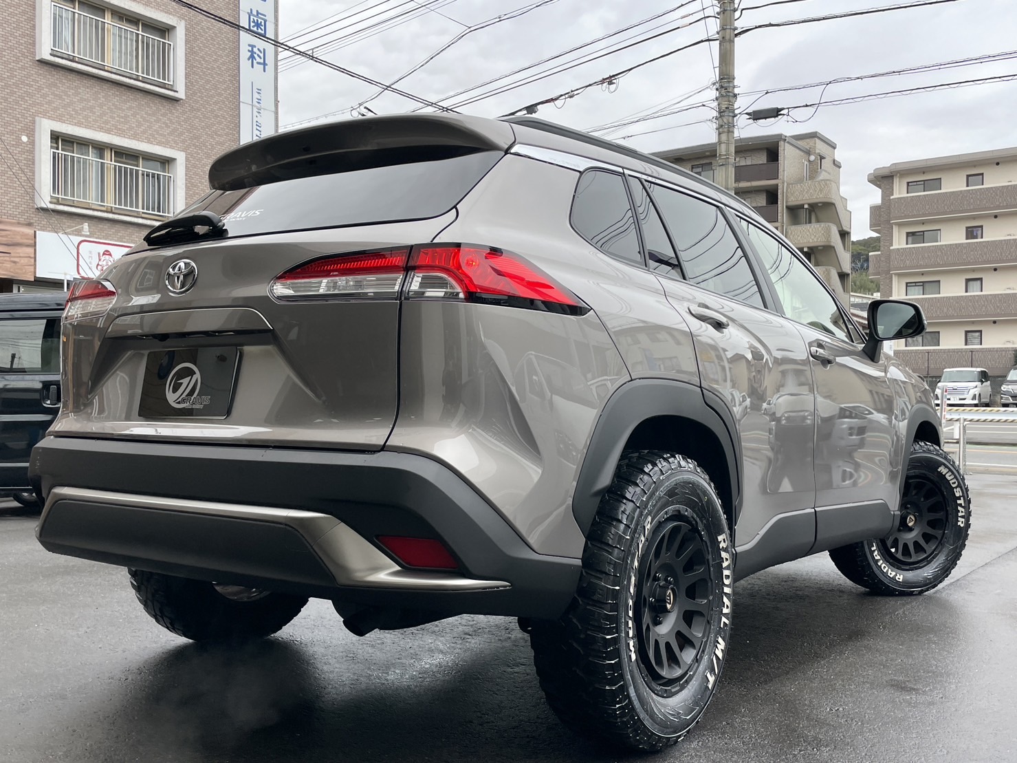 新車 カローラクロス RAV CROSSデモカー | グラビスオートファクトリー