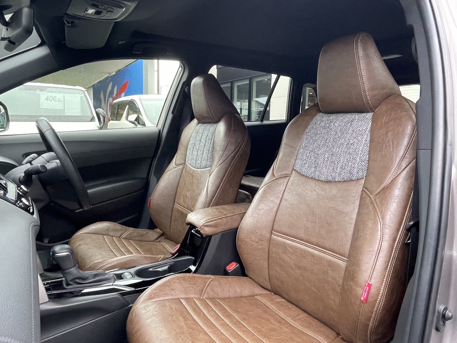 新車 カローラクロス RAV CROSSデモカー | グラビスオートファクトリー